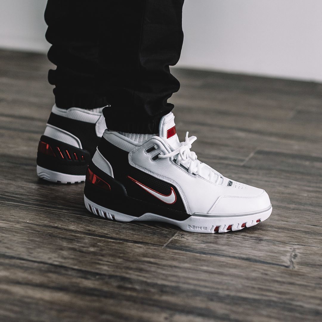 Nike Air Zoom Generation White / Varsity Crimson / Black